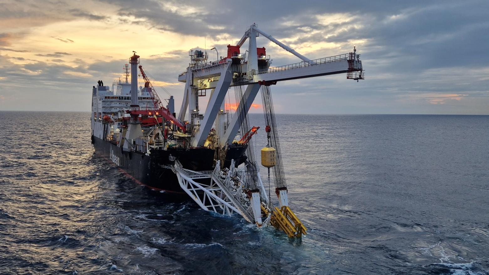 Offshore pipelay | Allseas